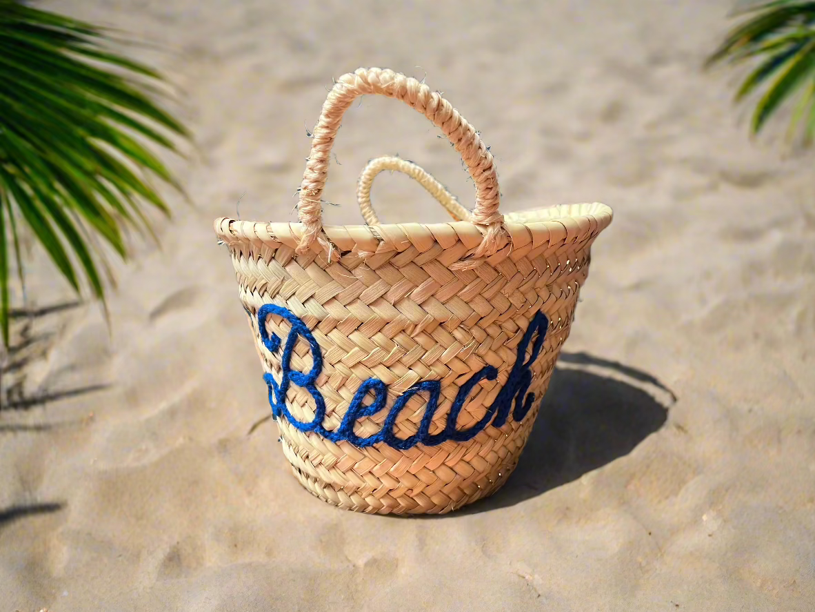 "Beach" Navy Handmade Straw Bag - Small – Fenwick Float-ors
